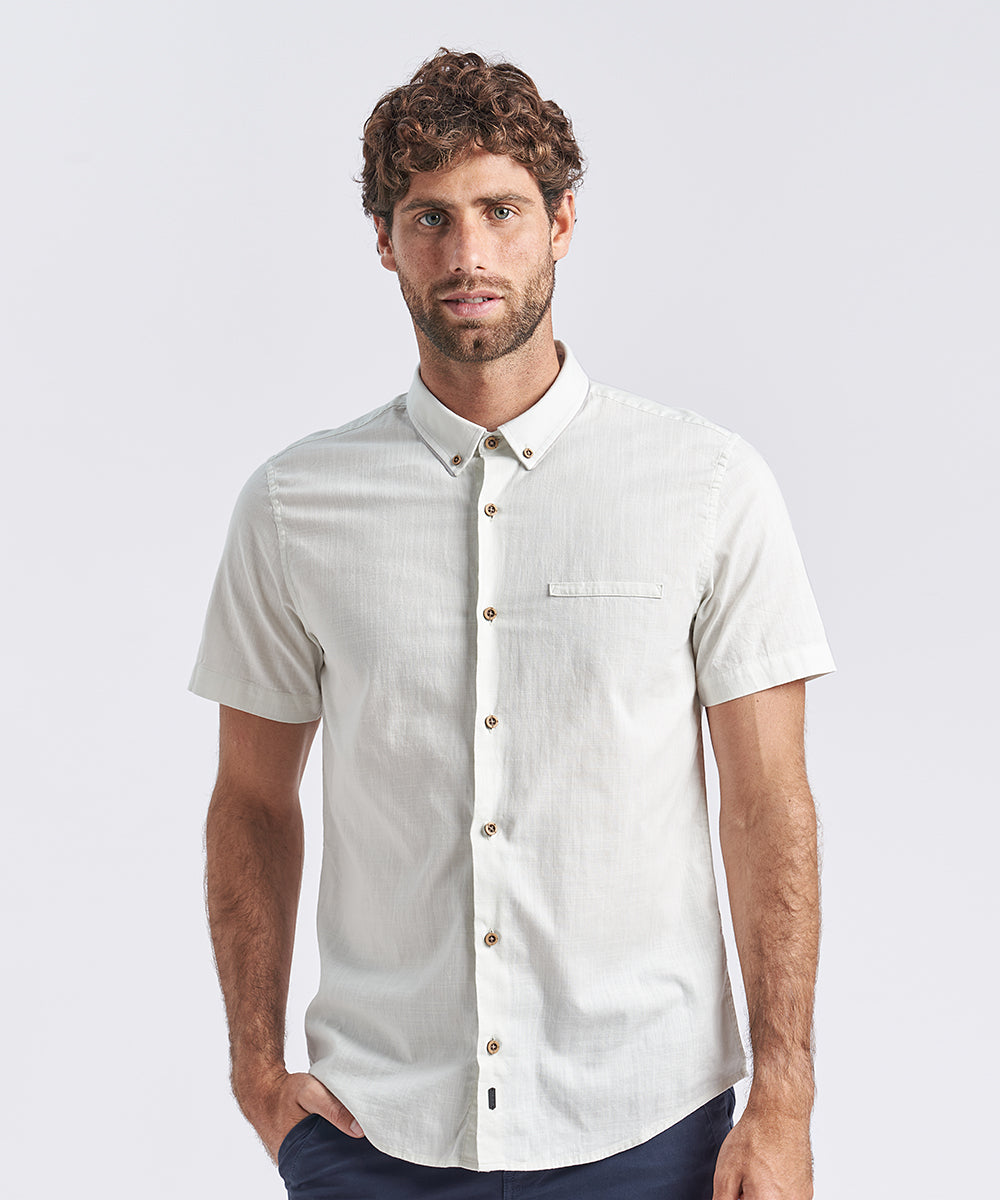 CAMISA MANGA CORTA CUELLO B.DOWN C/ VIVO LOOK LINO CR CLASSIC FIT HUMO PV24